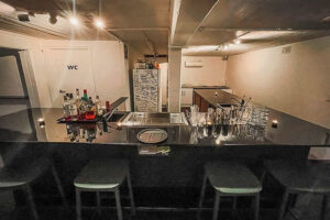 11 Cool Bars in Adelaide